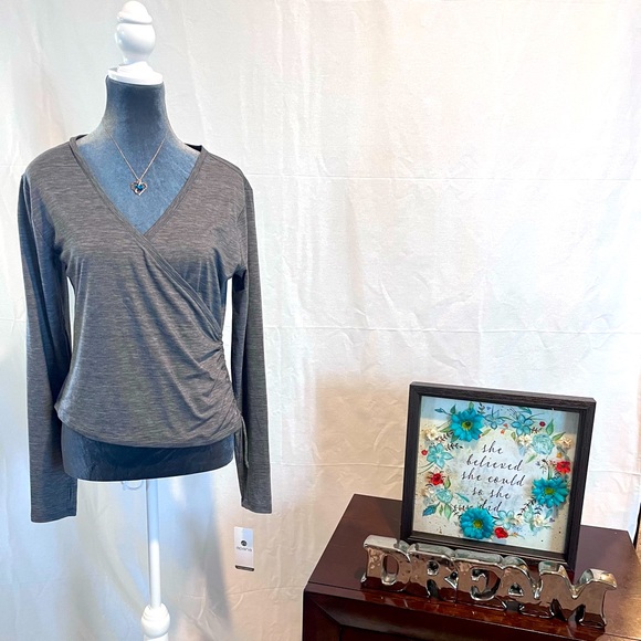 Apana | Tops | Nwt Gray Apana Yoga Top | Poshmark